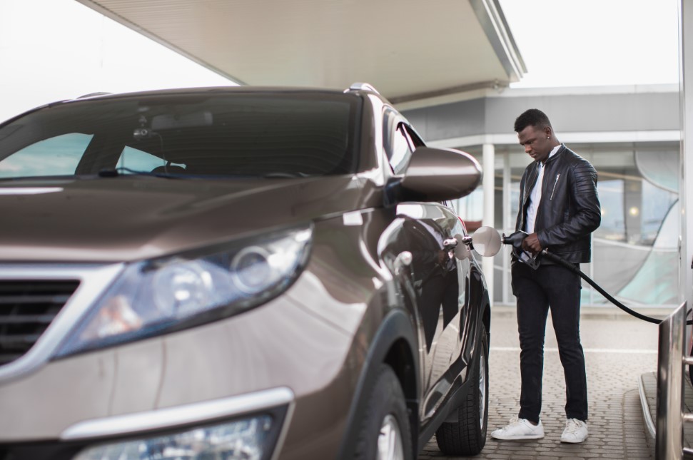 Don't Top Off Your Gas Tank | Updated 2021